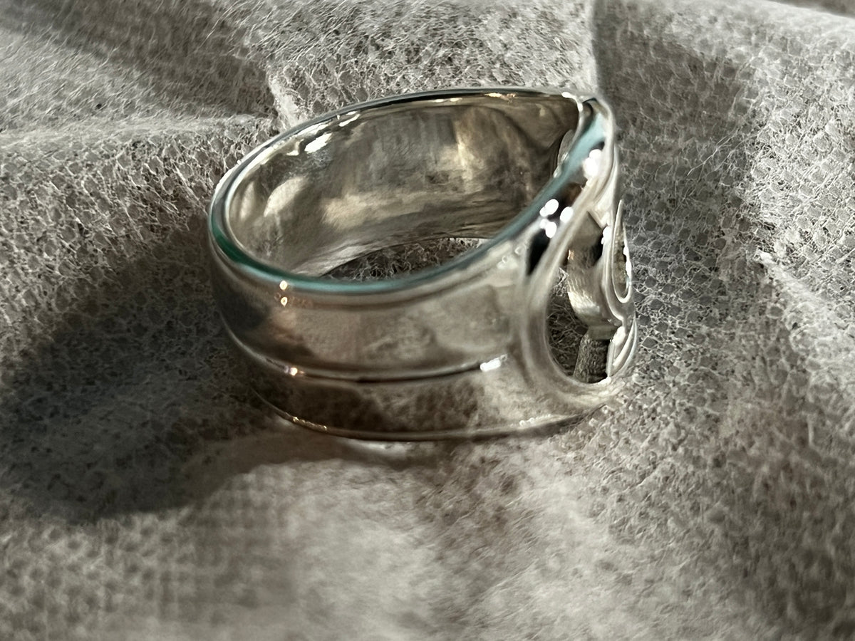 Silver Hal Willpower GL Ring – The Ring Foundry